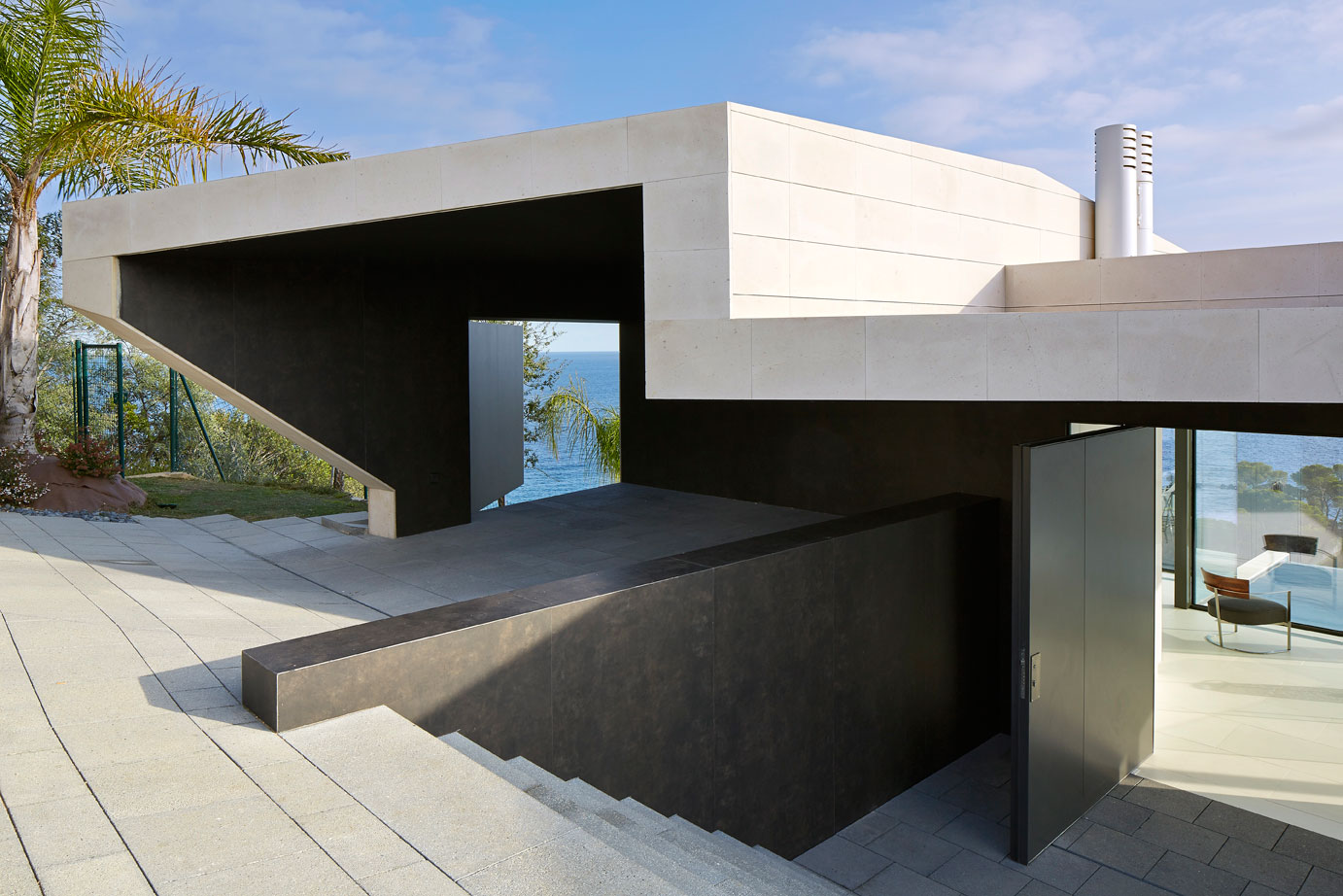 A Stunning Modern Isolated Home with Spectacular Views in Catalunya (2 ...