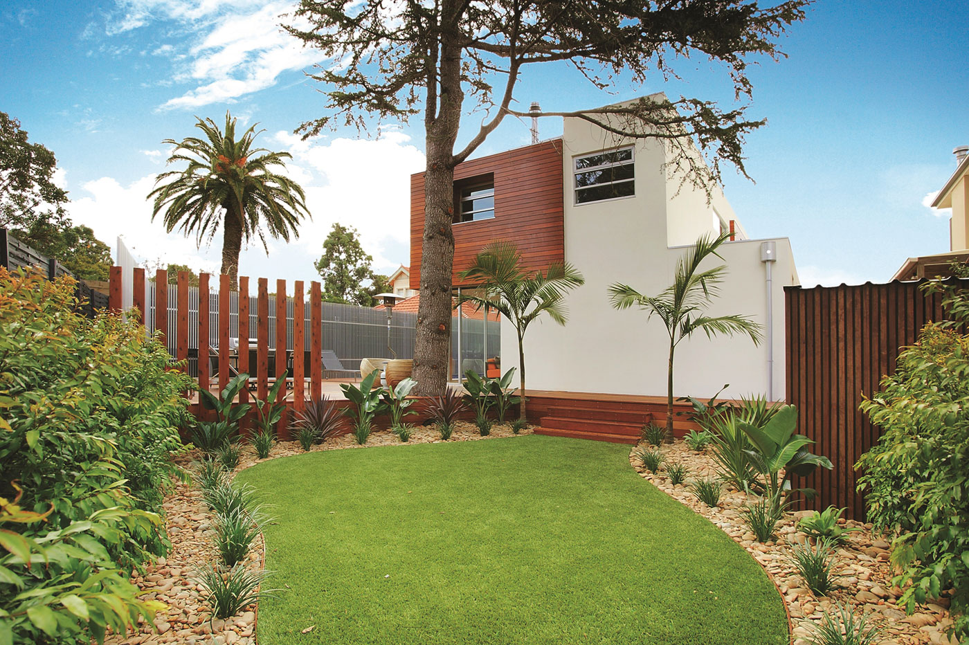A Luxurious Modern House Full Of Liveability And Personality Character a-luxurious-modern-house-full-of-liveability-and-personality-character