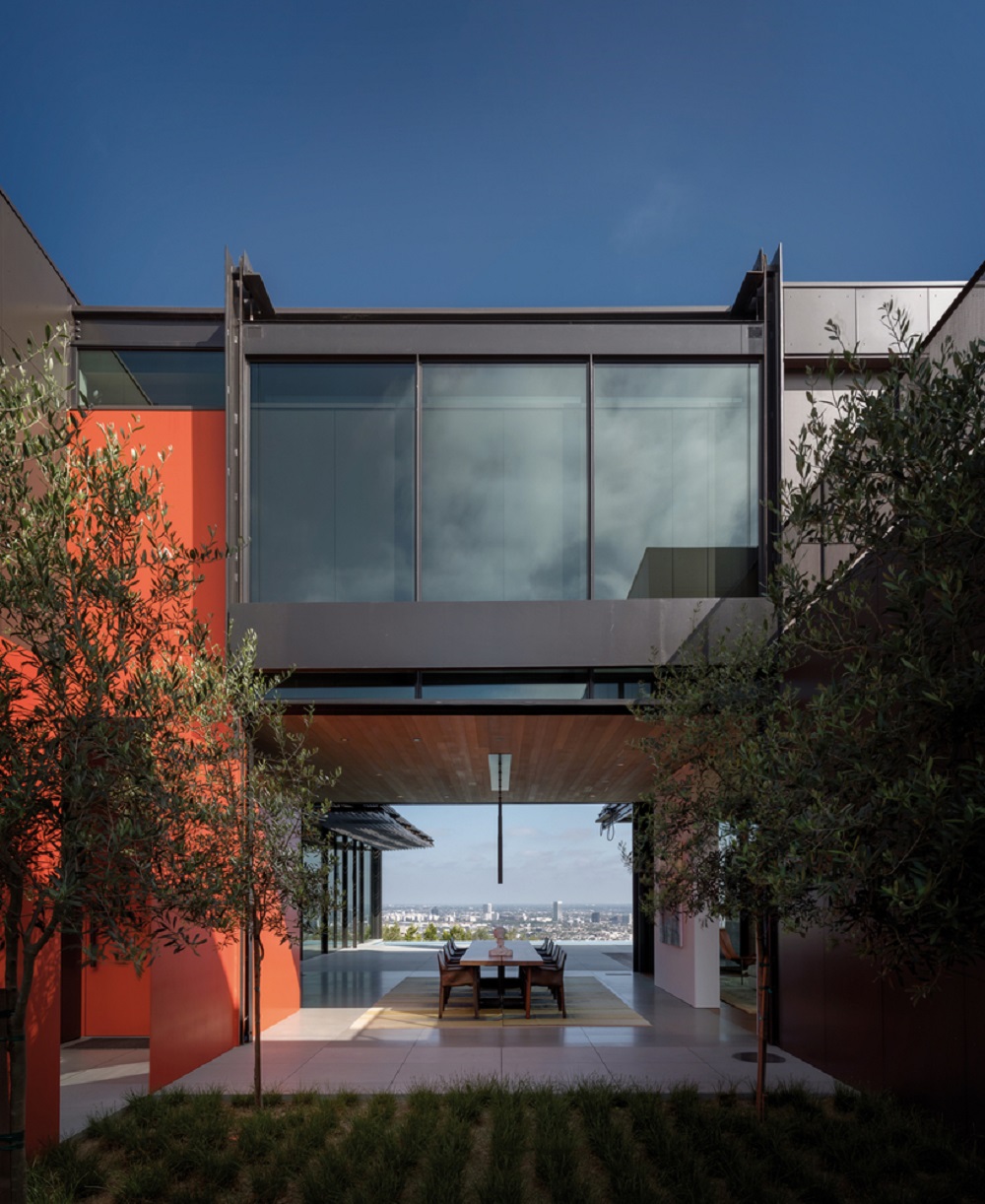 Olson Kundig Designs a Stunning High-Tech Modern Home in West Hollywood ...